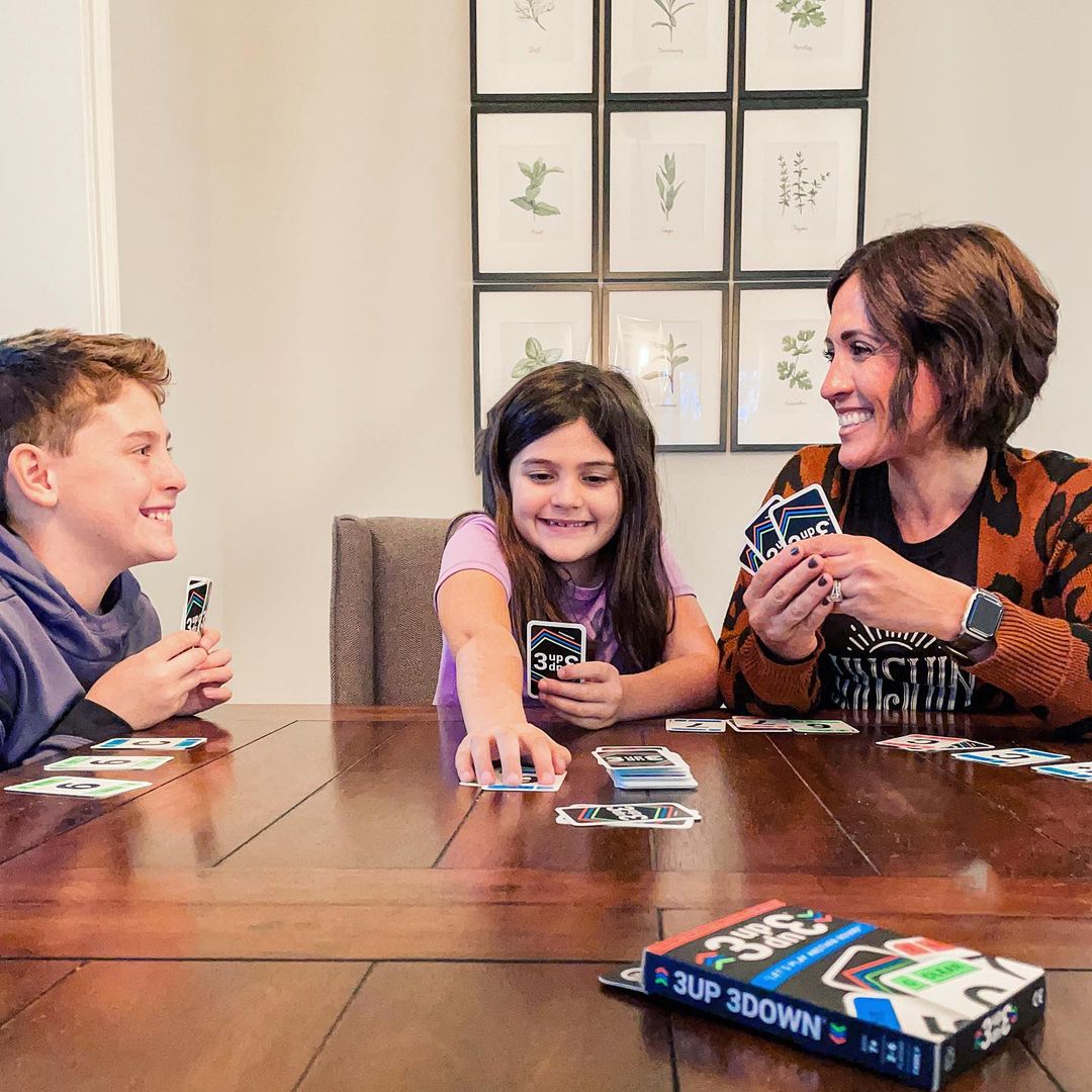 3UP 3DOWN® Card Game – ok2win